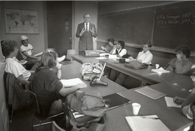 Professor Emeritus William “Bill” Hochman | Bulletin