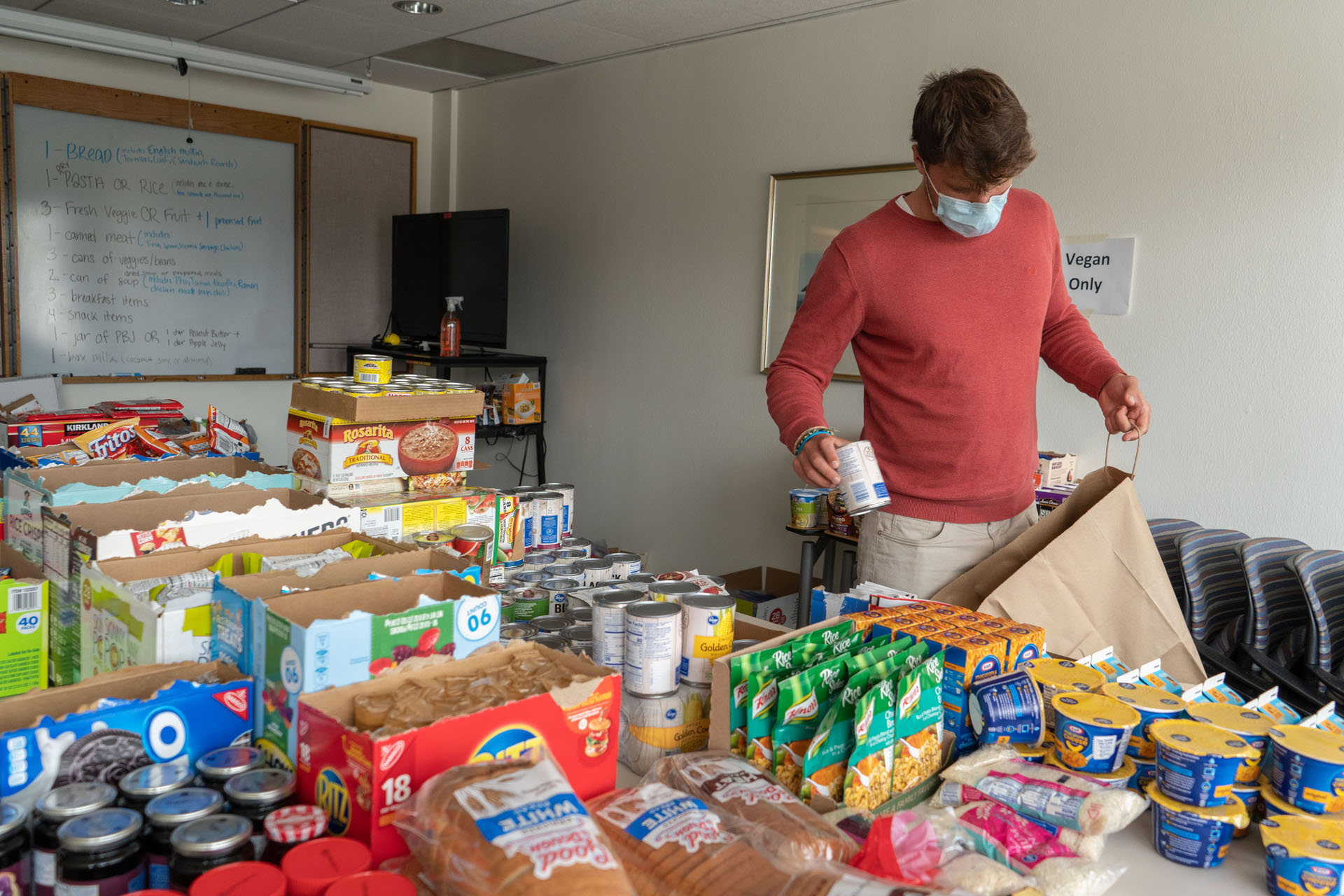 As COVID makes food insecurity more visible, Colorado College launches ...