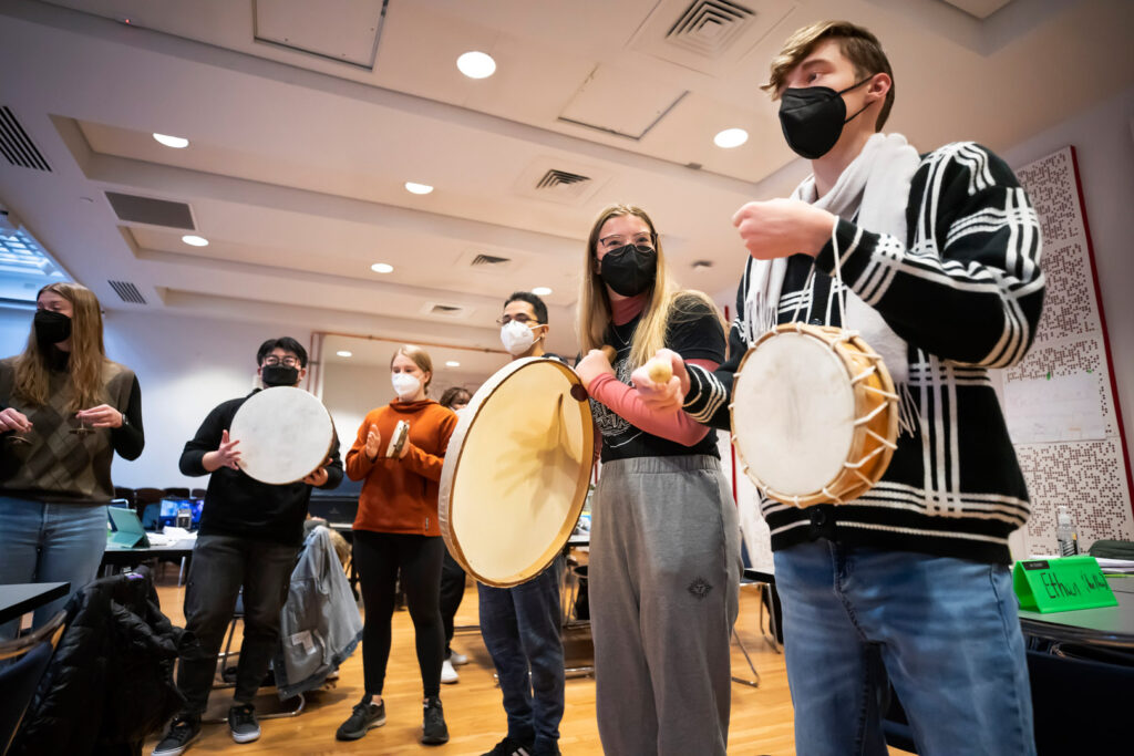 Class Offers Students a Taste of the Italian Renaissance | Bulletin